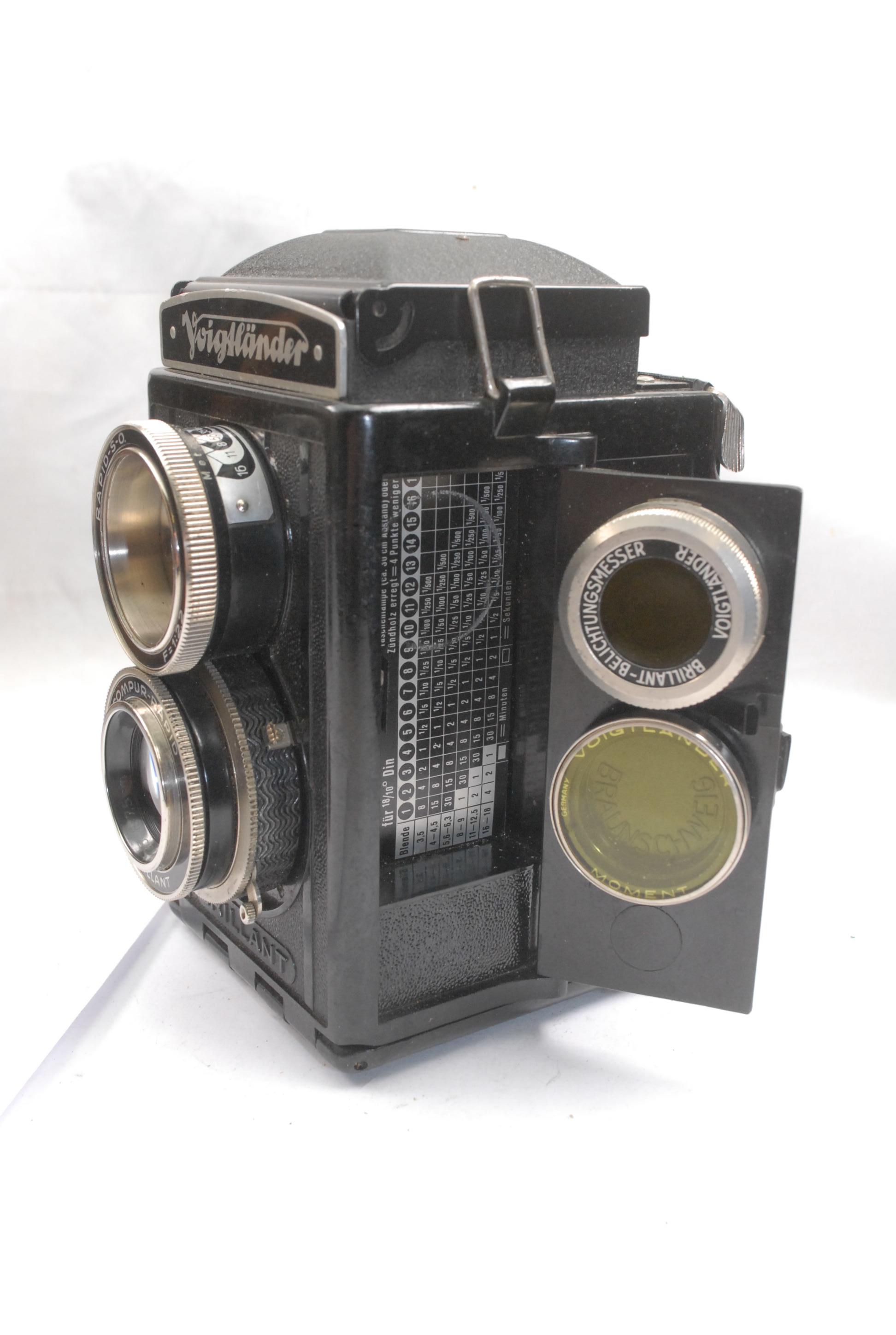 Voigtlander Focussing Brillant TLR, Heliar in Compur Rapid, Ext. Meter etc