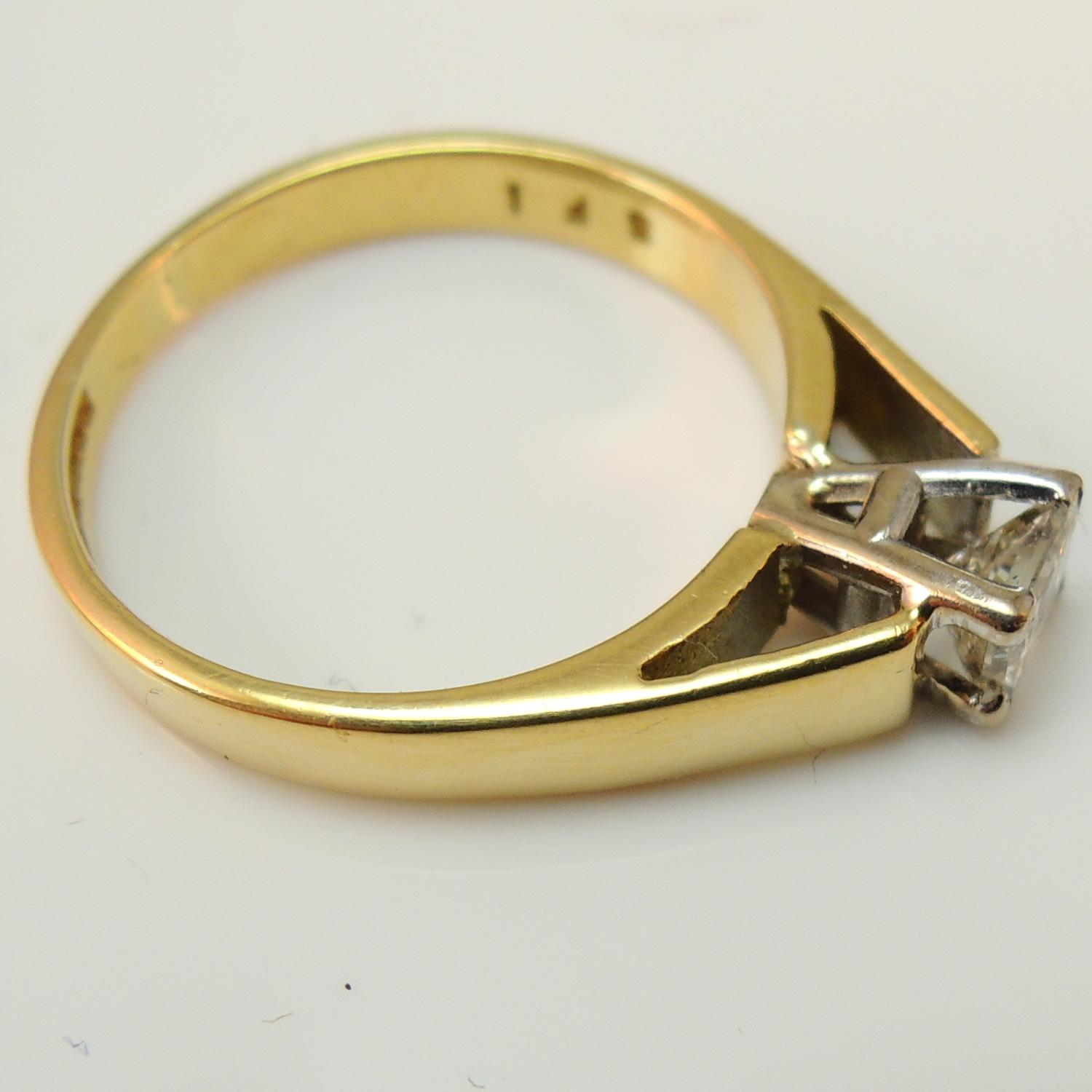 Sold Archive RI03400