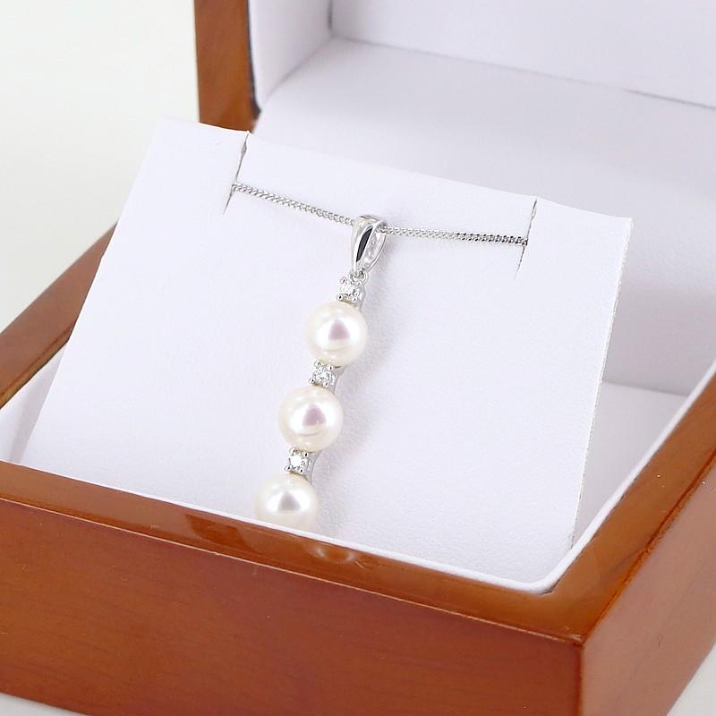 White Triple Pearl & Triple Diamond Pendant Necklace 6-6.5mm 9K White Gold