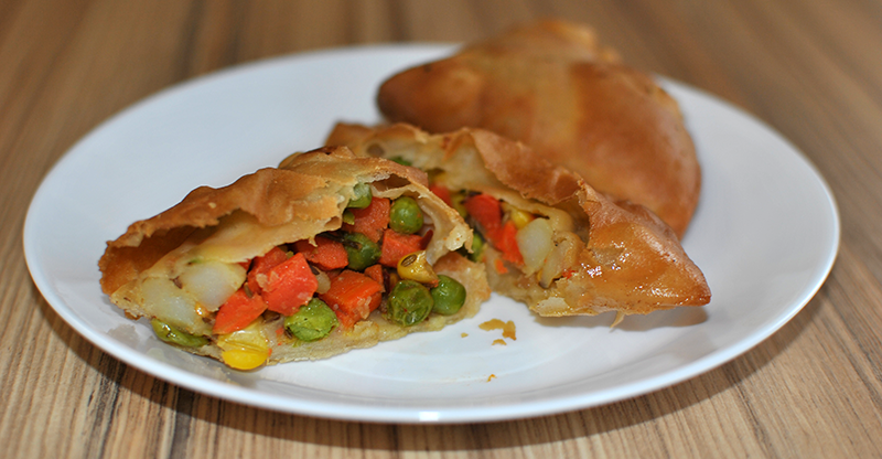 Vegetarian samosas