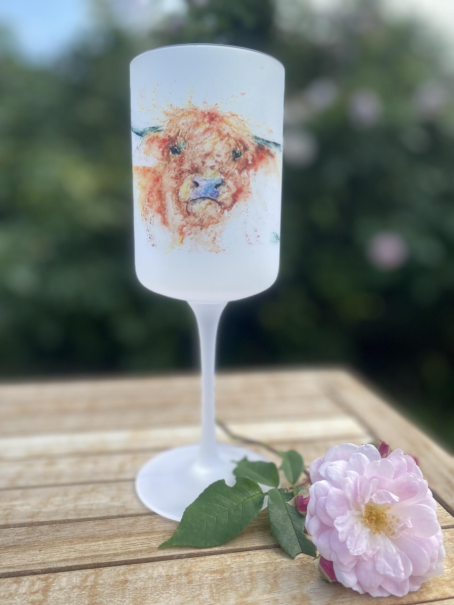 Highland Cow Watercolour Frosted Wine Glass