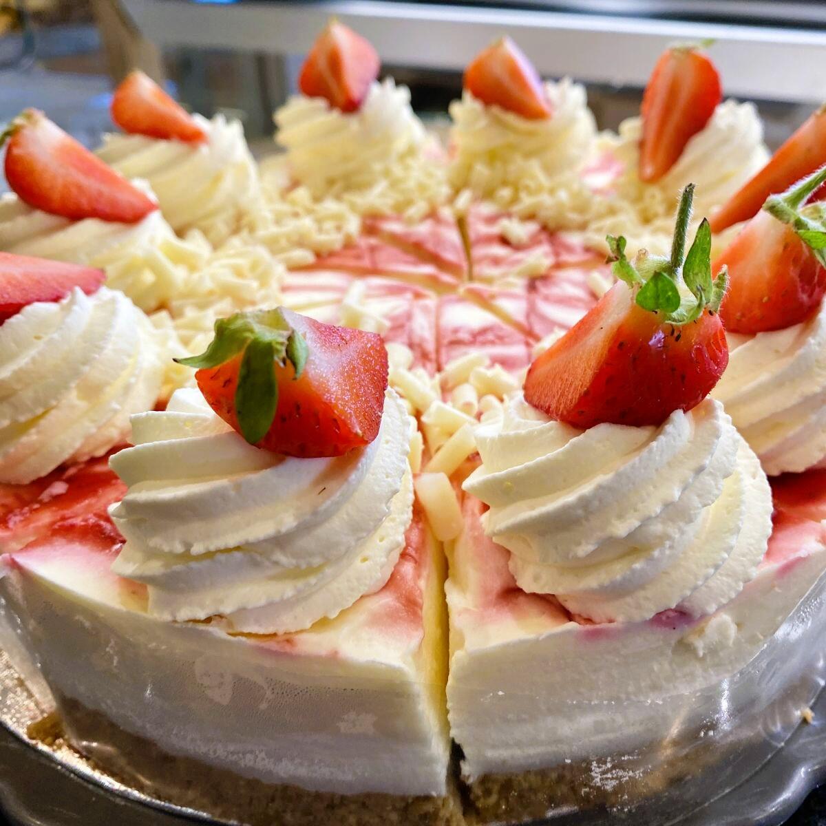 Strawberry Tarts | Summertime in Whitby