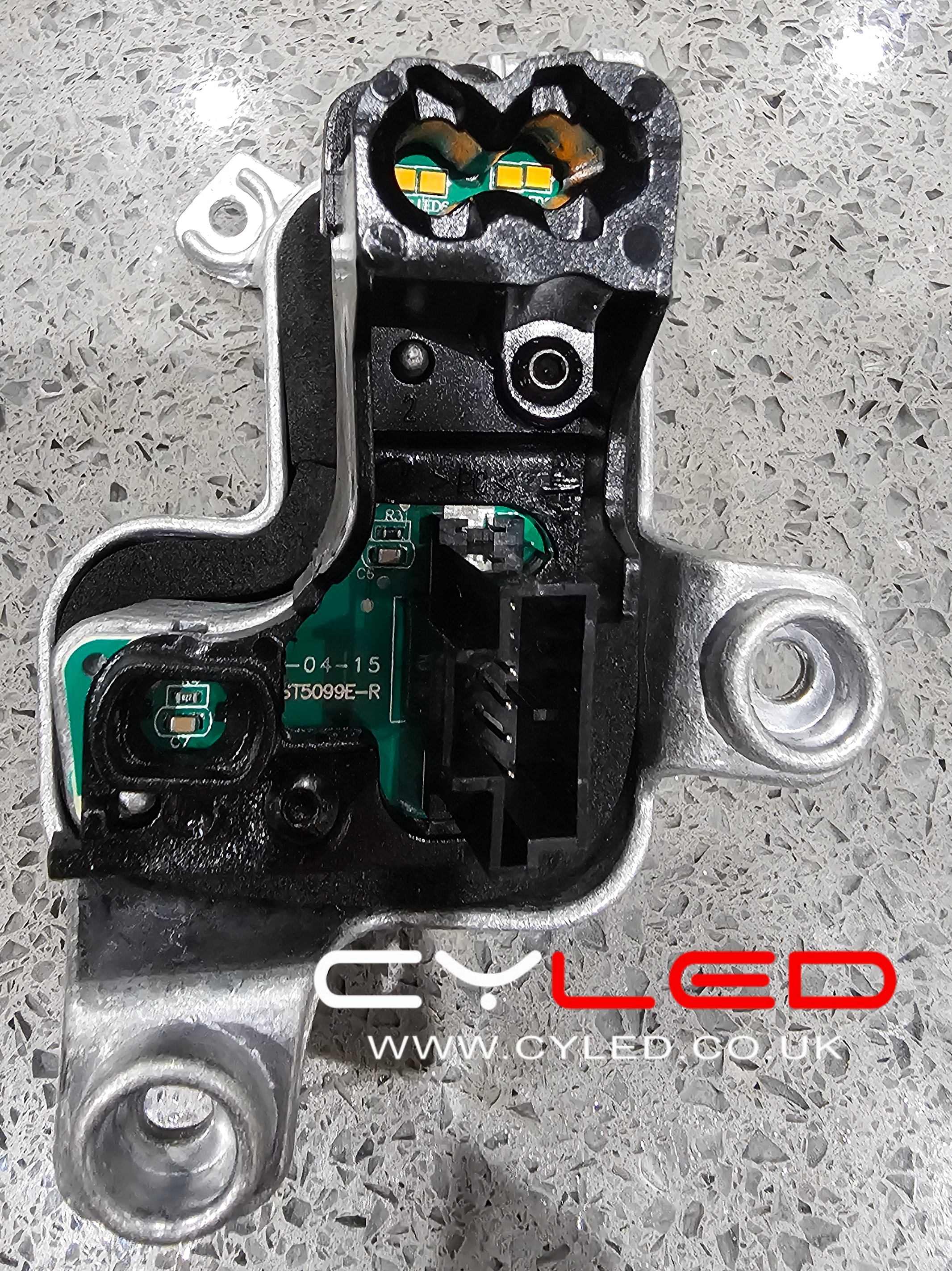 BMW F30, F31 LCI indicator module - Right