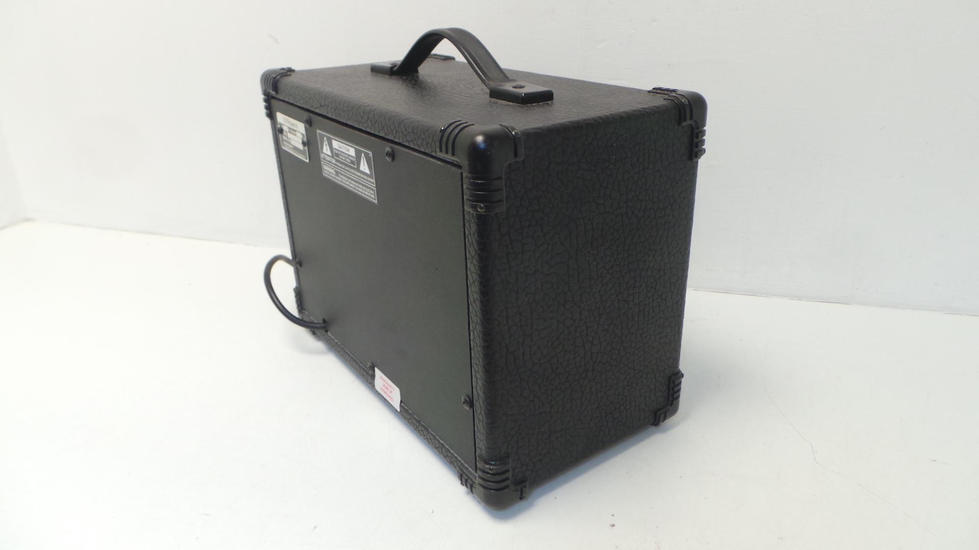 Roland Boss MG-10 Guitar Amplifier