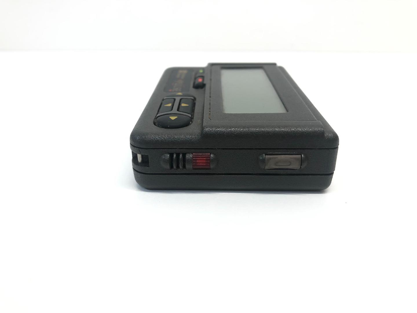 Pulse Pager by Hutchison Telecom