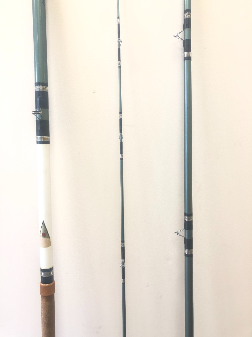 Vintage 3 Piece Fishing Rod