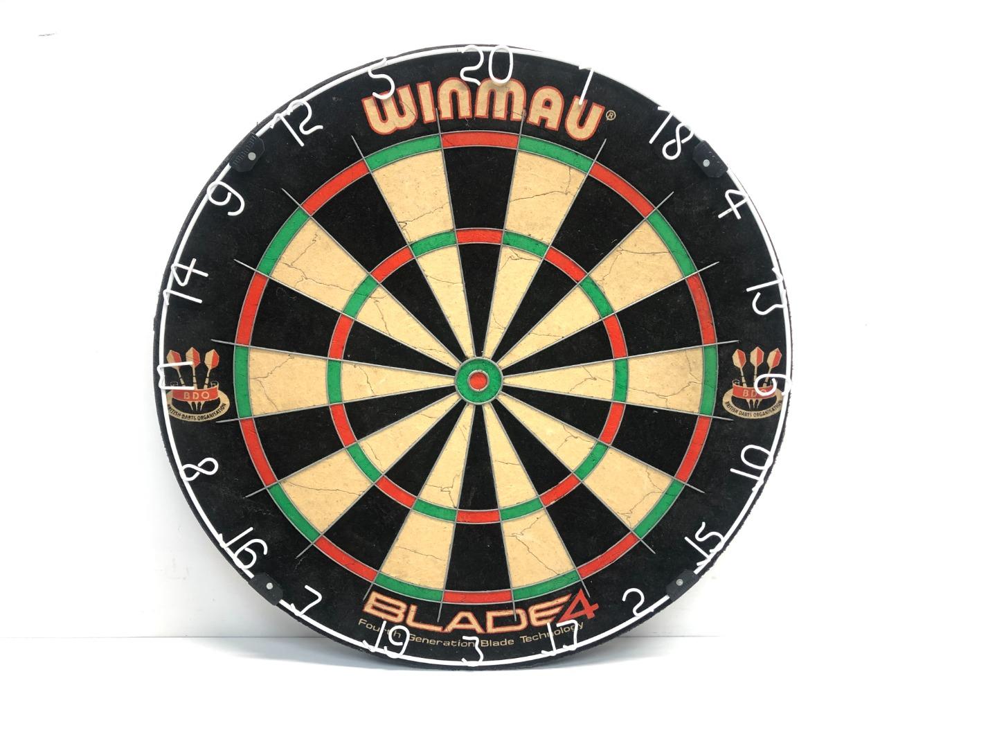 Winmau Blade 4 Dart Board