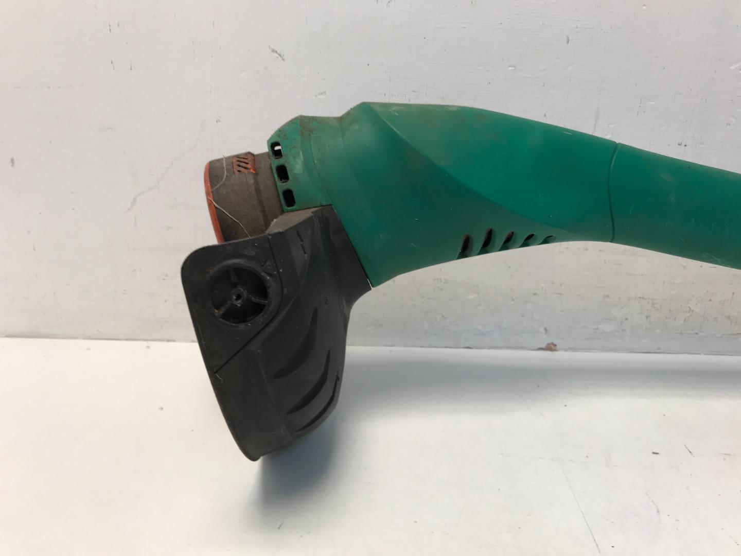 Black and Decker GL425 Electric Strimmer