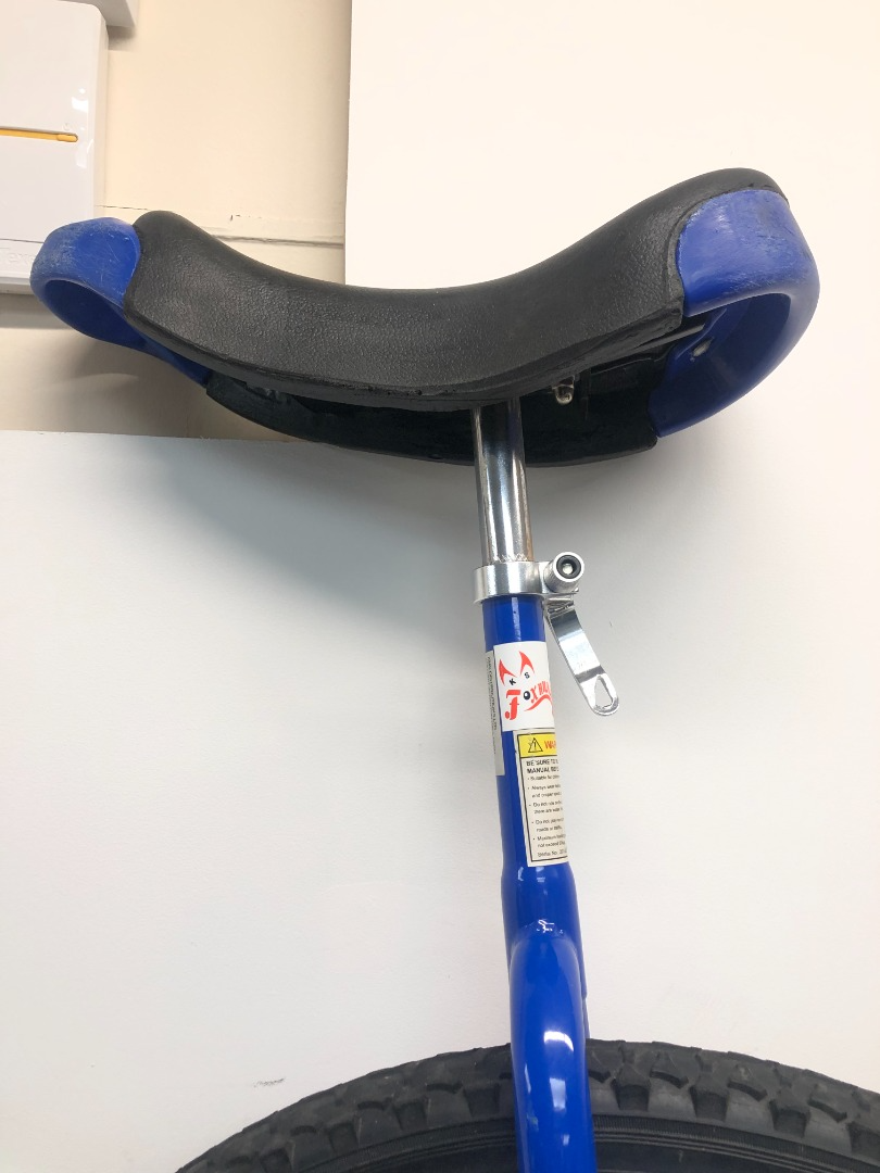 Fox Hunter Top Model 24'' Unicycle