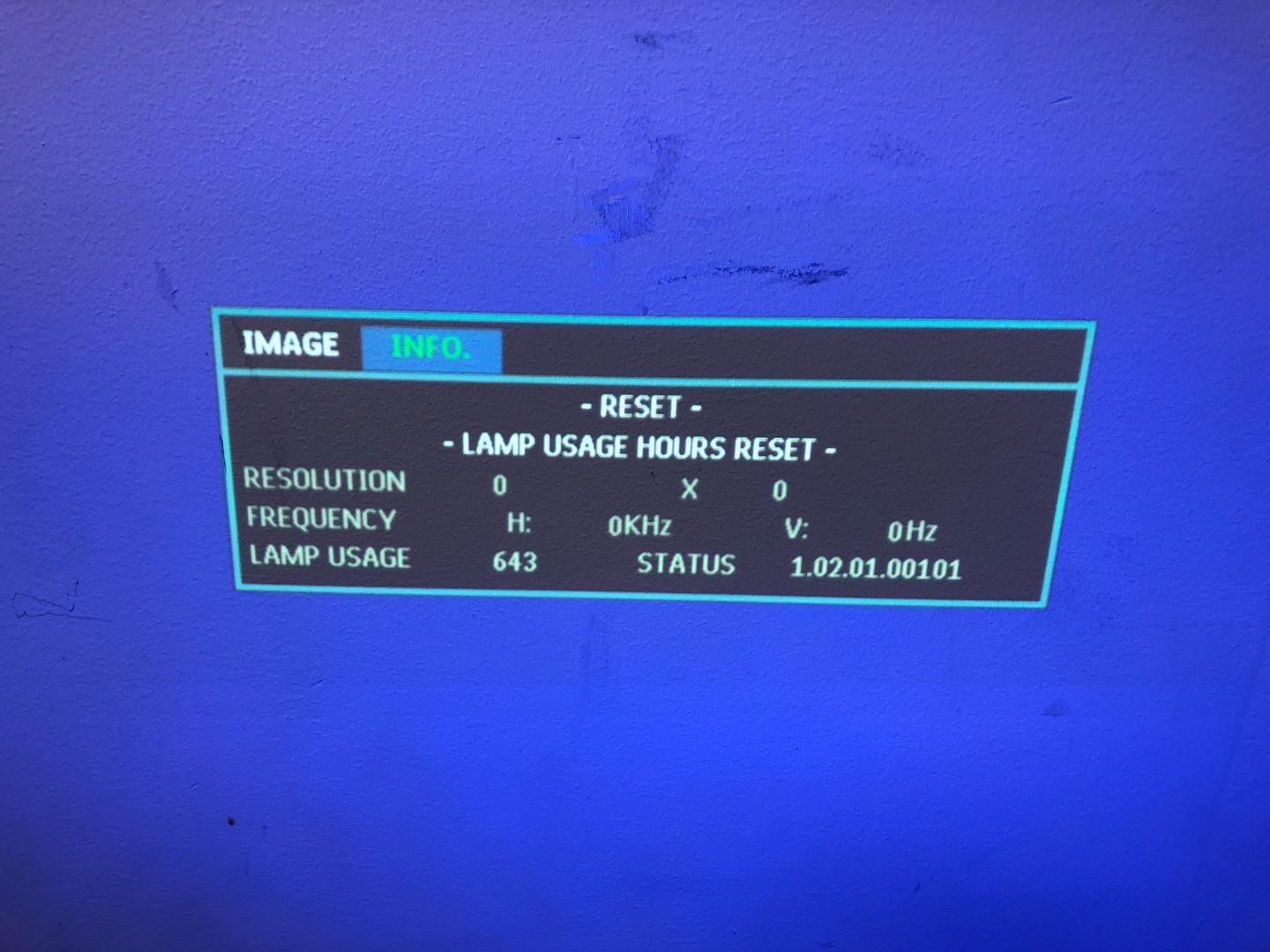 Plus U3-1100SF Data Projector