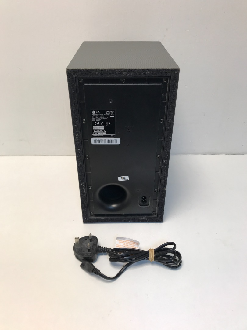 LG SH5 Bluetooth Sound Bar With Wireless Subwoofer