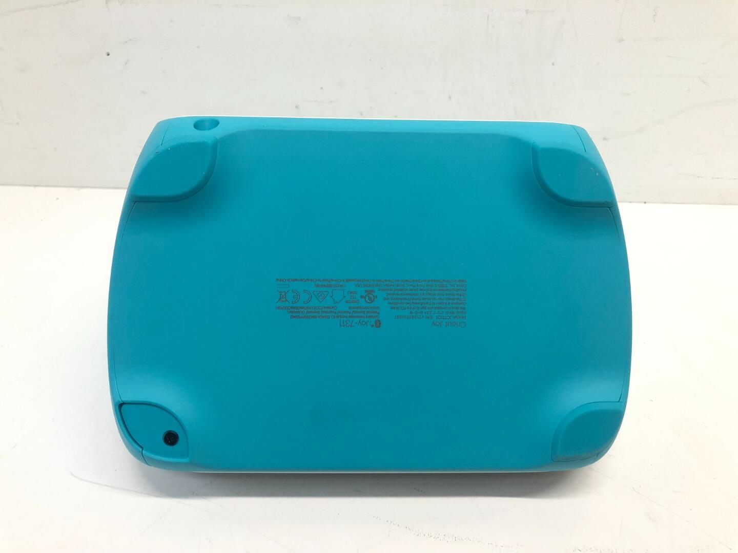 Cricut Joy Compact Smart Cutting Machine