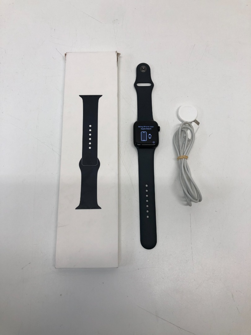 Apple Watch SE 2022 A2725 GPS LTE Smart Watch - 40mm