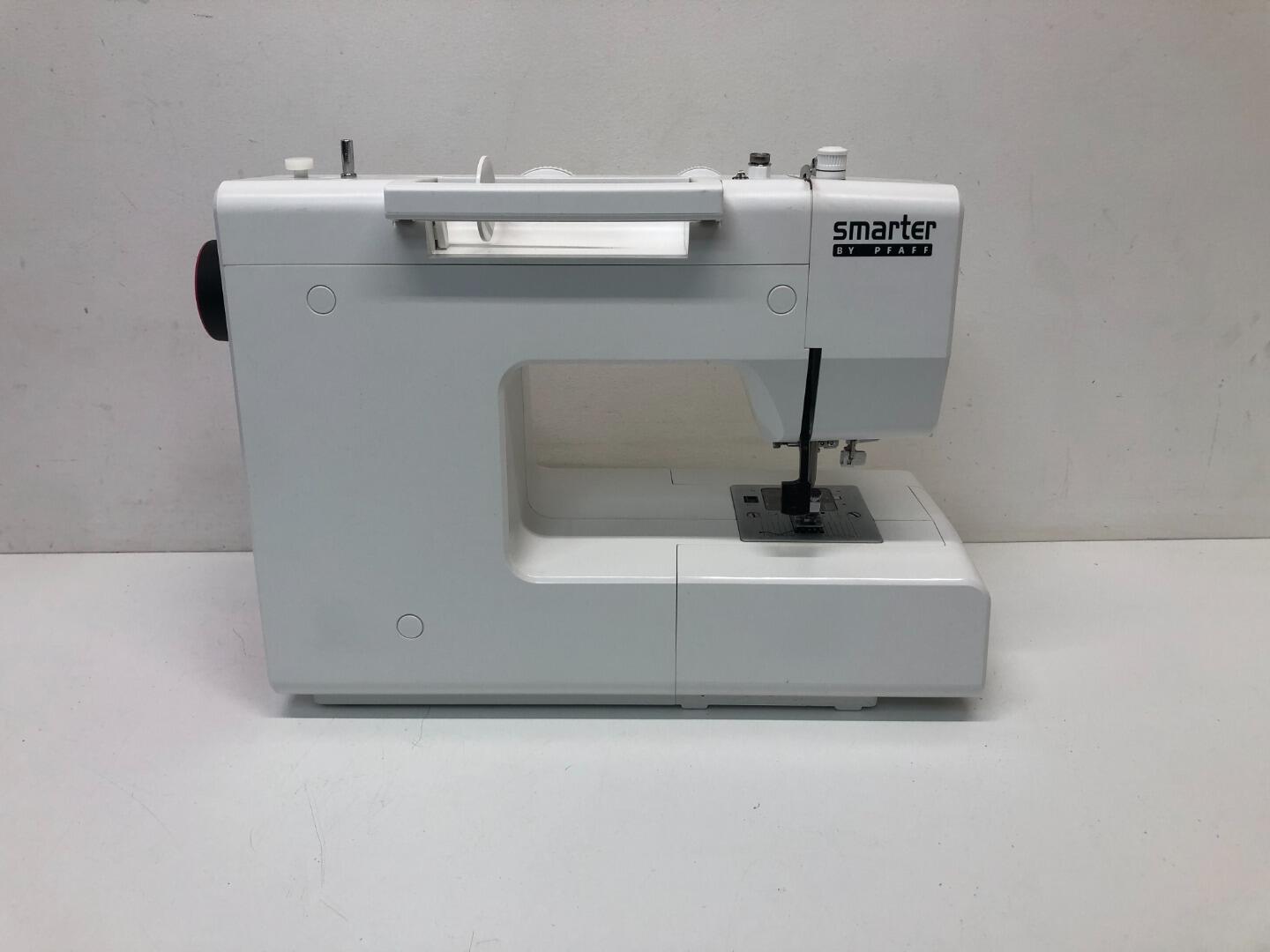 Pfaff 160s Electric Sewing Machine