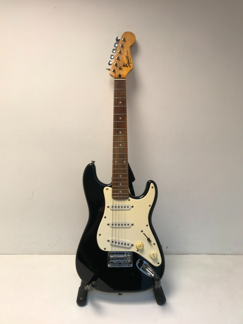 Fender Squier Mini Stratocaster Electric Guitar (read description)