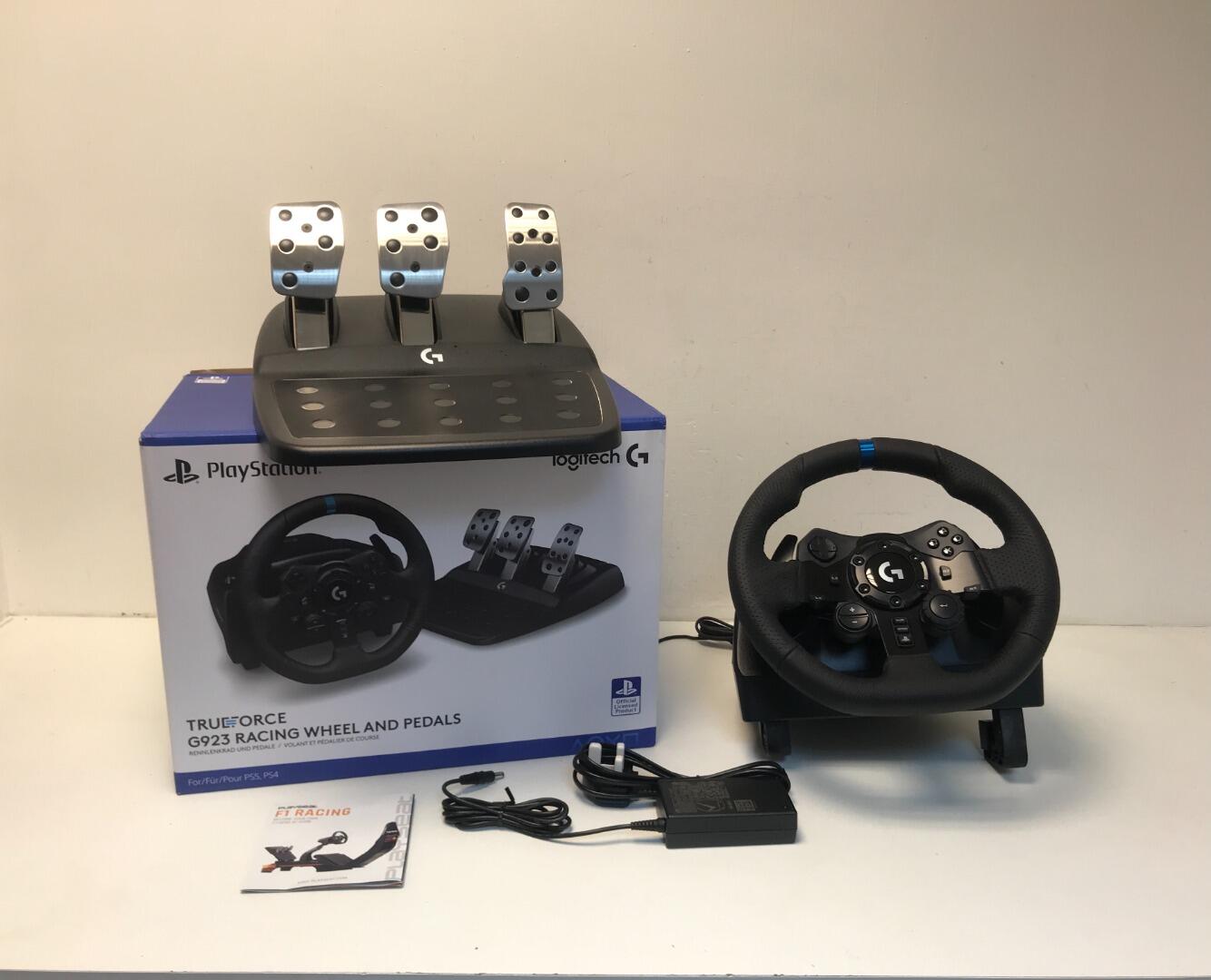 Logitech G923 Racing Wheel and Pedals for PS4 PS5 PC