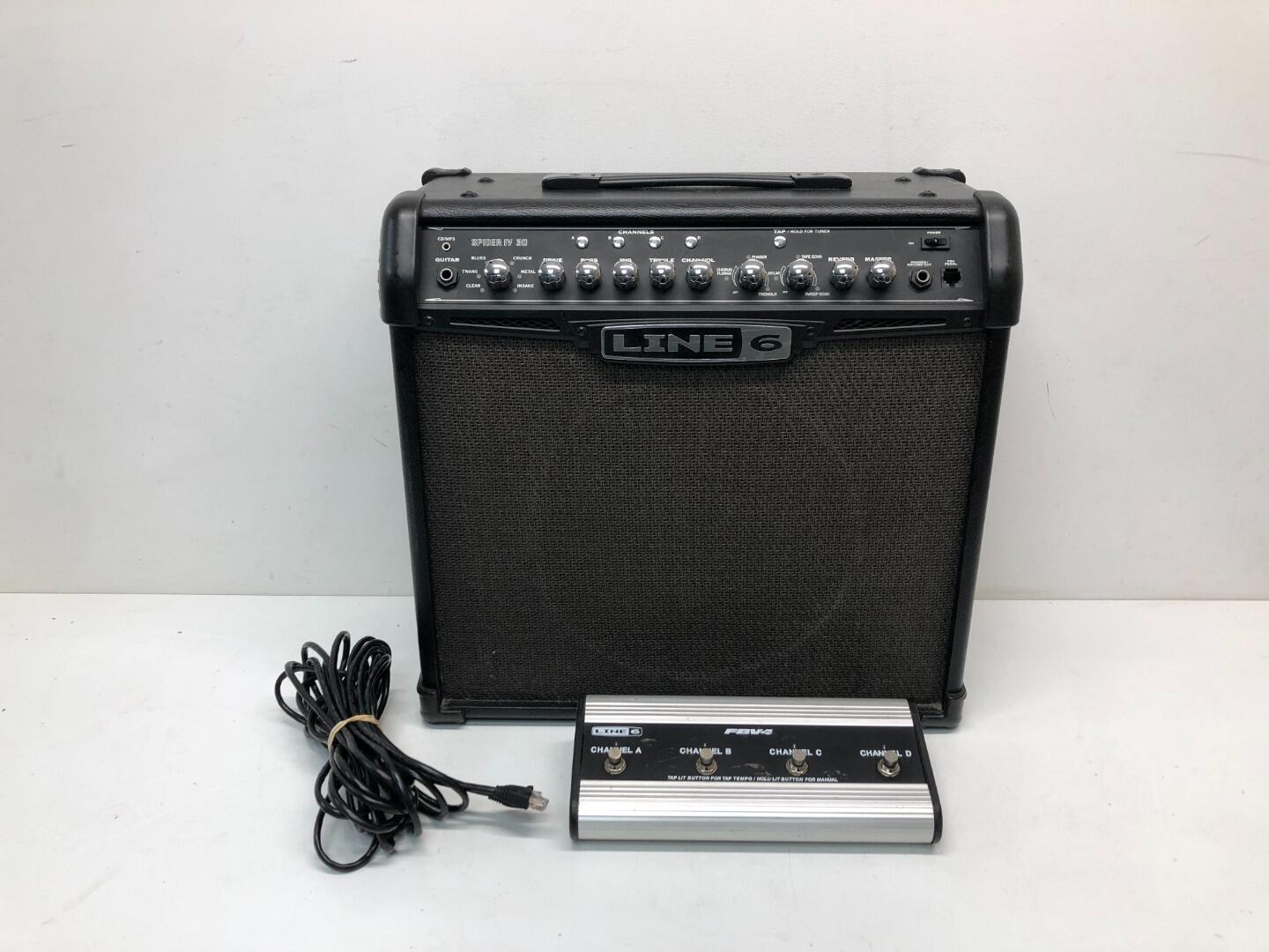 Line 6 Spider IV 30 Electric Guitar Amplifier with Foot Pedal