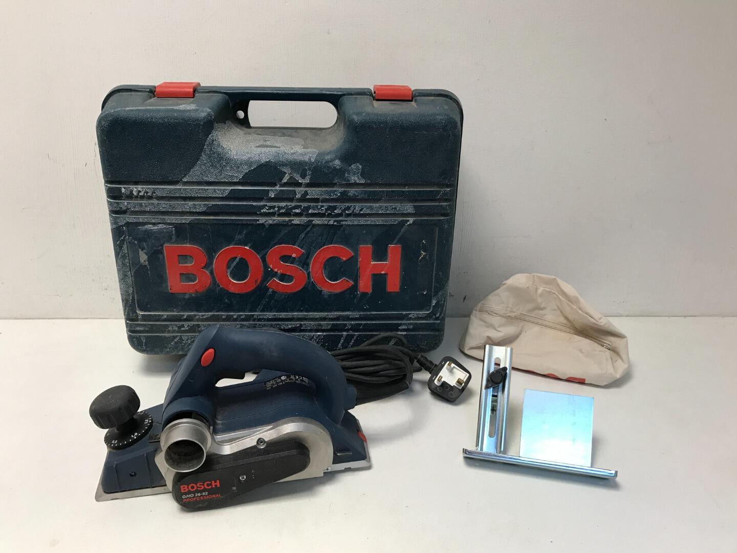 Bosch GHO 26-82 240V 710W Planer