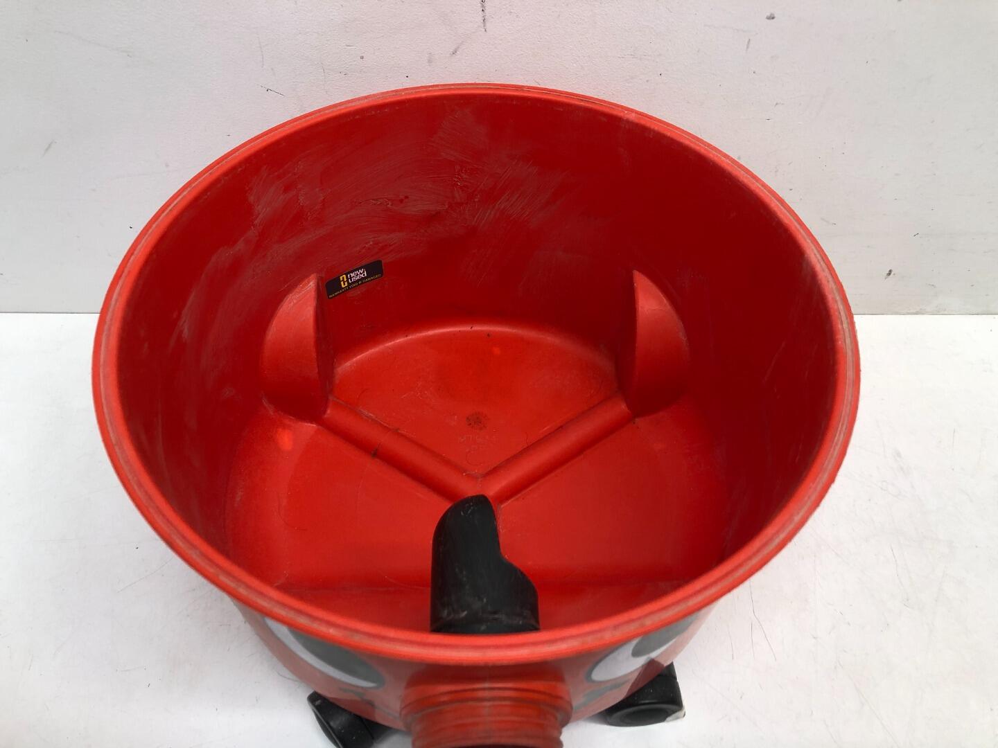 Numatic Henry HVR200-22 Vacuum Cleaner