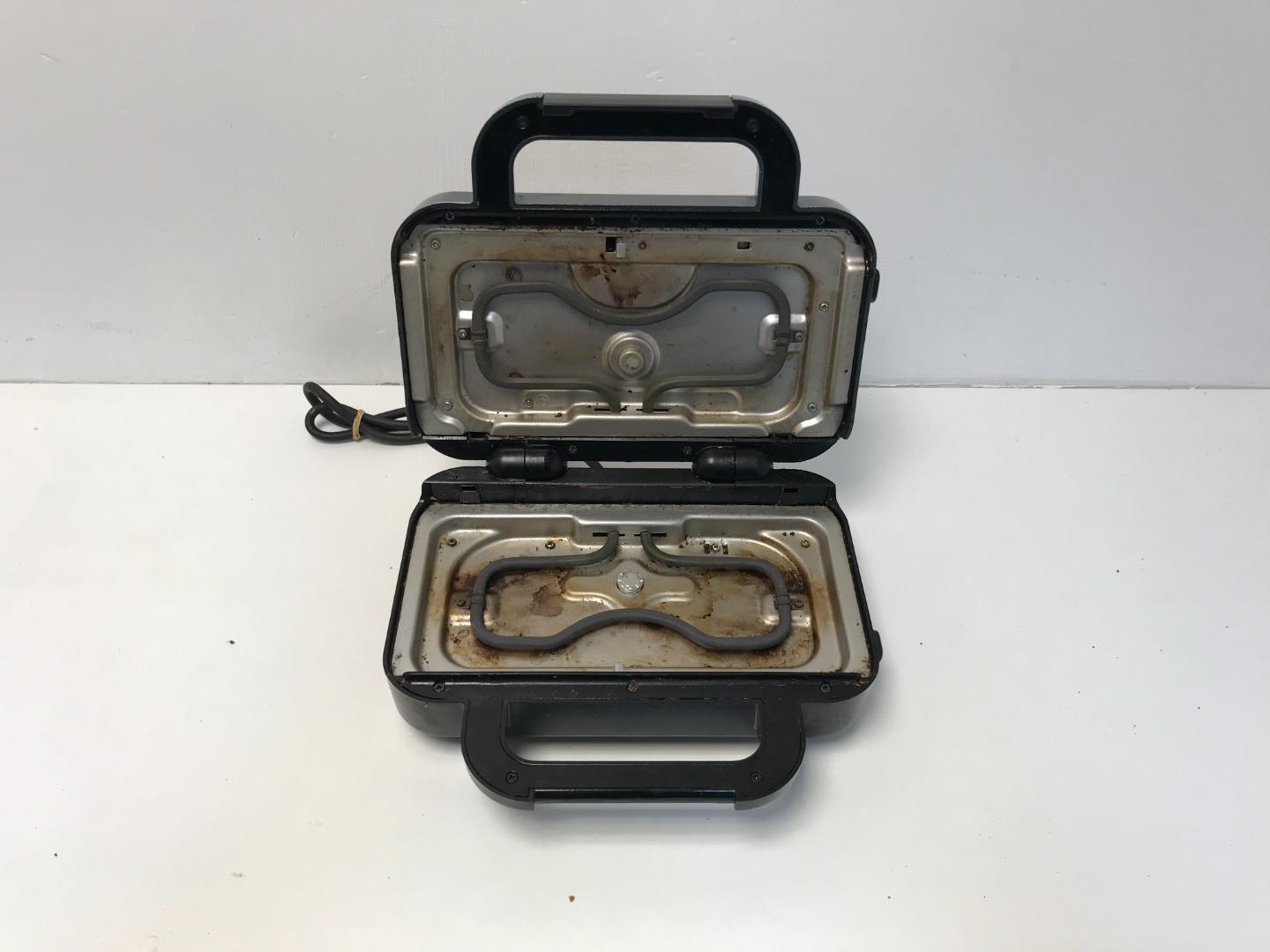 Breville VST041 Sandwich Toaster