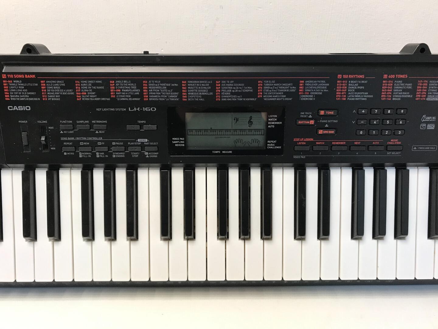 Casio LK-160 Electronic Keyboard with Key Lighting