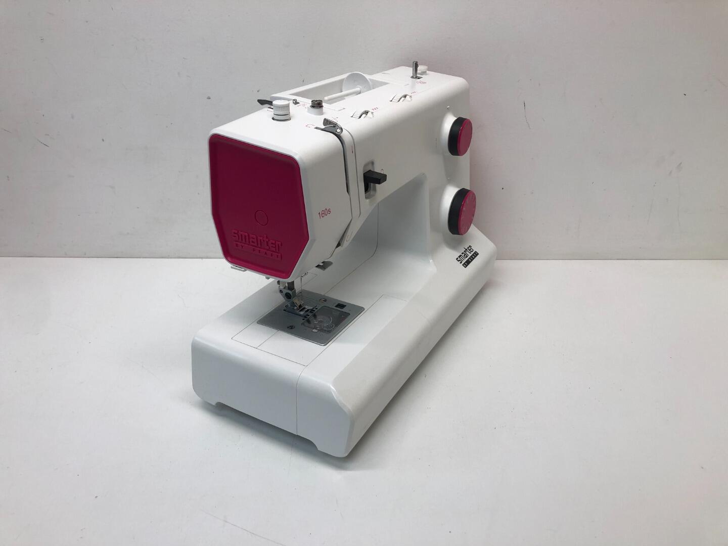 Pfaff 160s Electric Sewing Machine