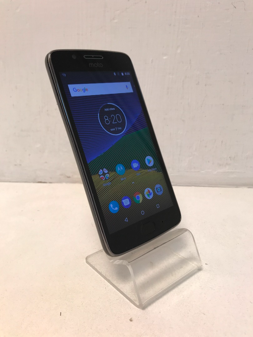 Motorola Moto G5 Mobile Phone - Unlocked