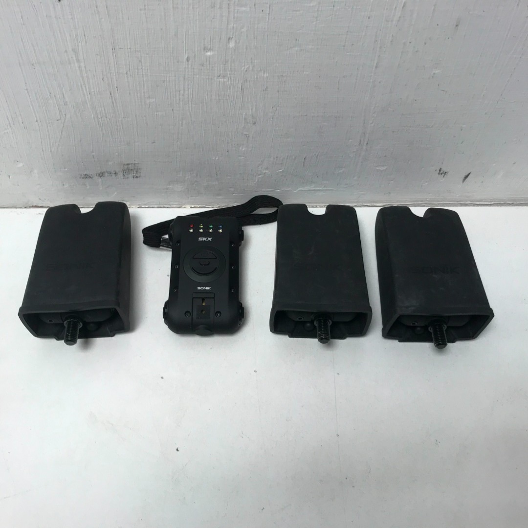 Sonik SKX Bite Alarm Set with Receiver