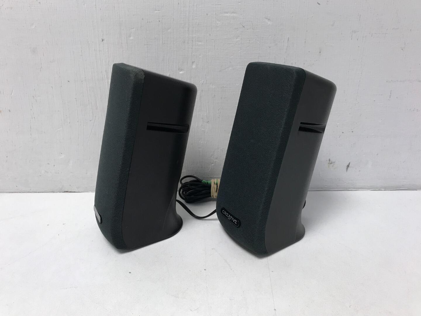 Creative A40 2.0 PC Speaker System