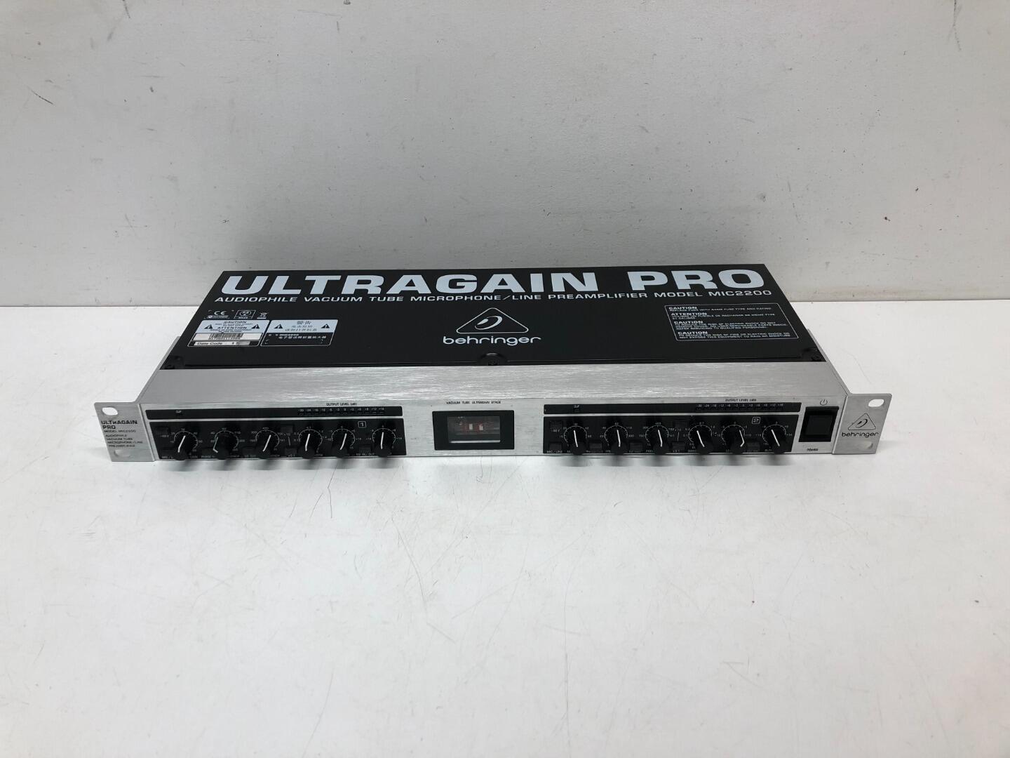 Behringer UltraGain Pro Mic2200 Preamp