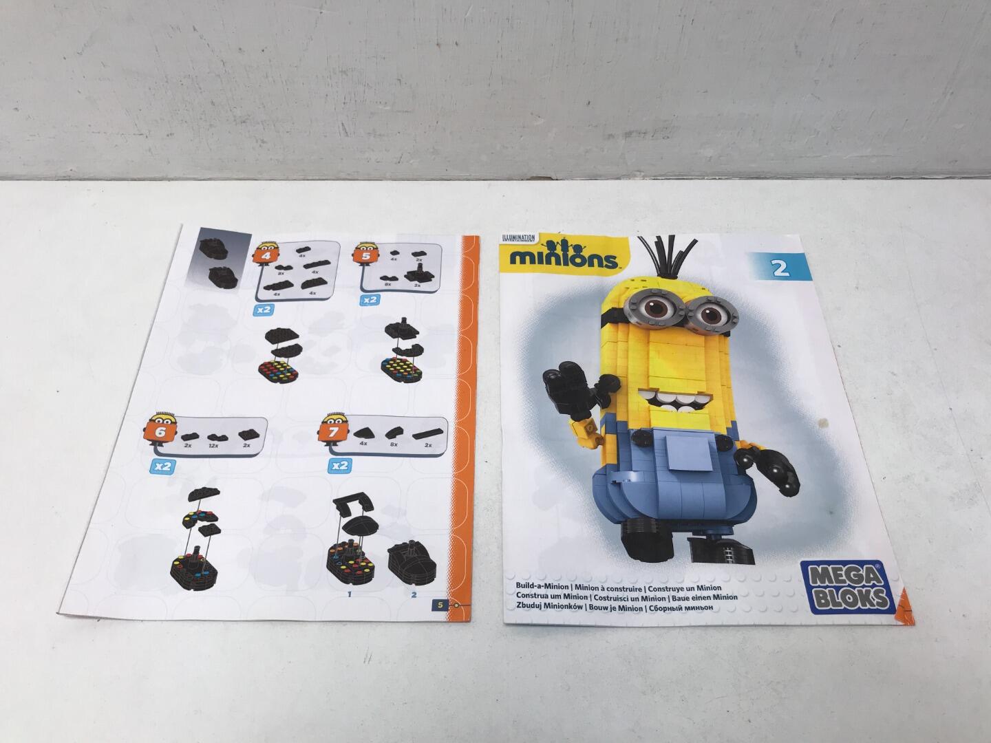 Mega Bloks Minions Build-a-Minion Set