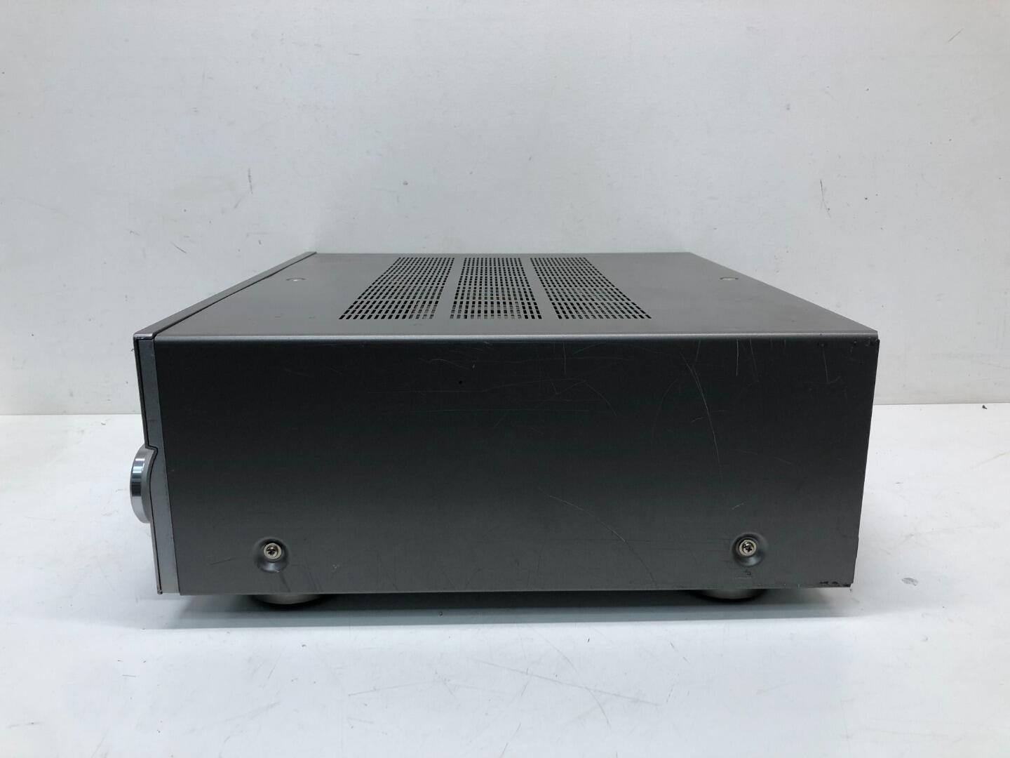 Yamaha RX-V1600 Natural Sound AV Receiver (read description)