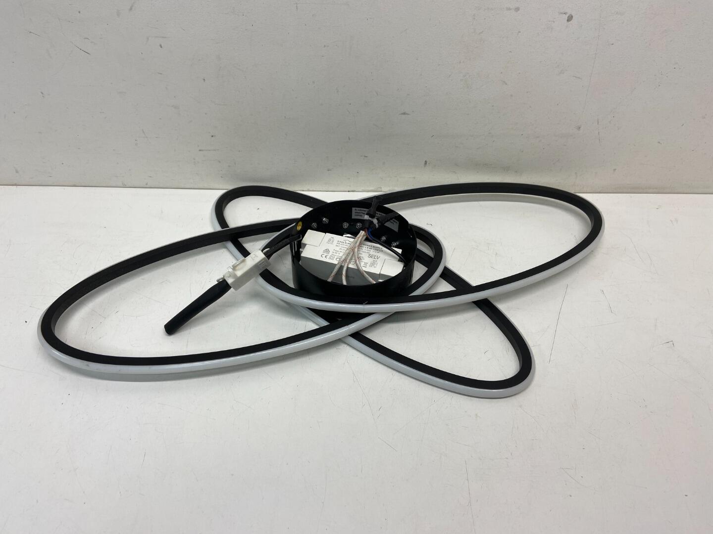 Grand LED Cross Ceiling Light