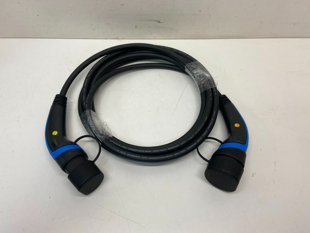MG HS EV 5m Charging Cable