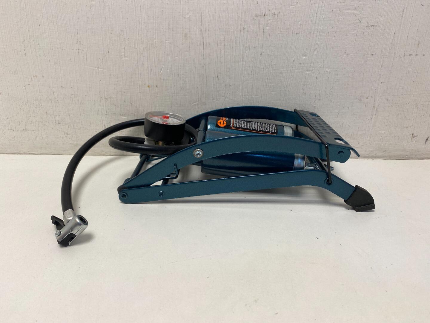 Halfords Double Barrel Foot Pump