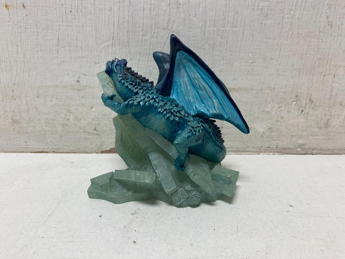 Land of the Dragons Miniature Ice Dragon A K028 Tudor Mint Figure