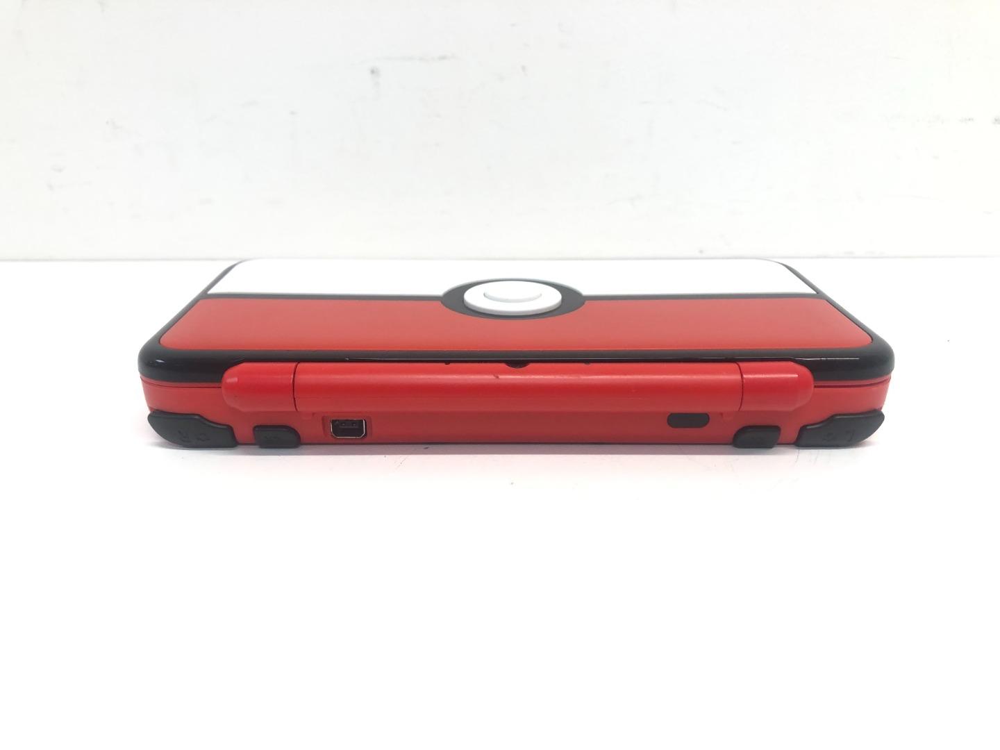 Nintendo 2DS XL Console - Poke Ball Edition