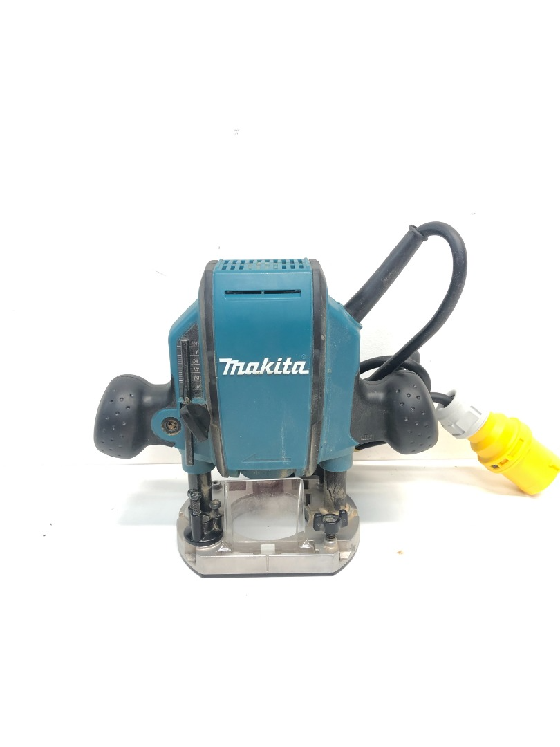 Makita RP0900 110V Plunge Router