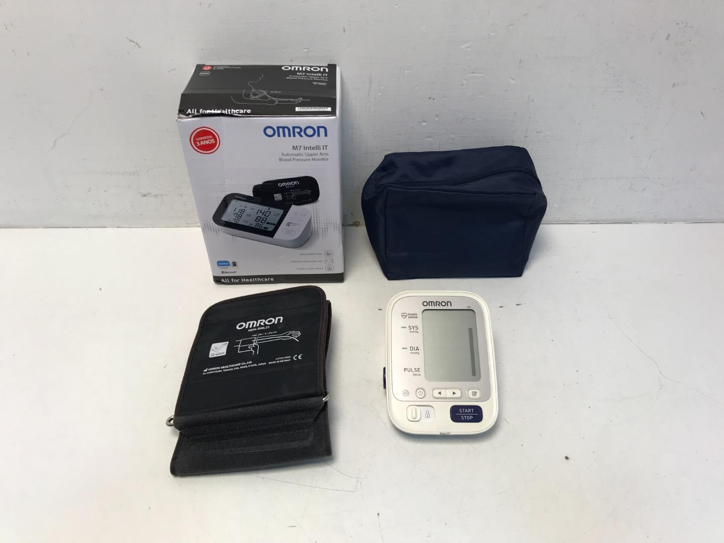 Omron M7 Intelli IT Automatic Upper Arm Blood Pressure Monitor