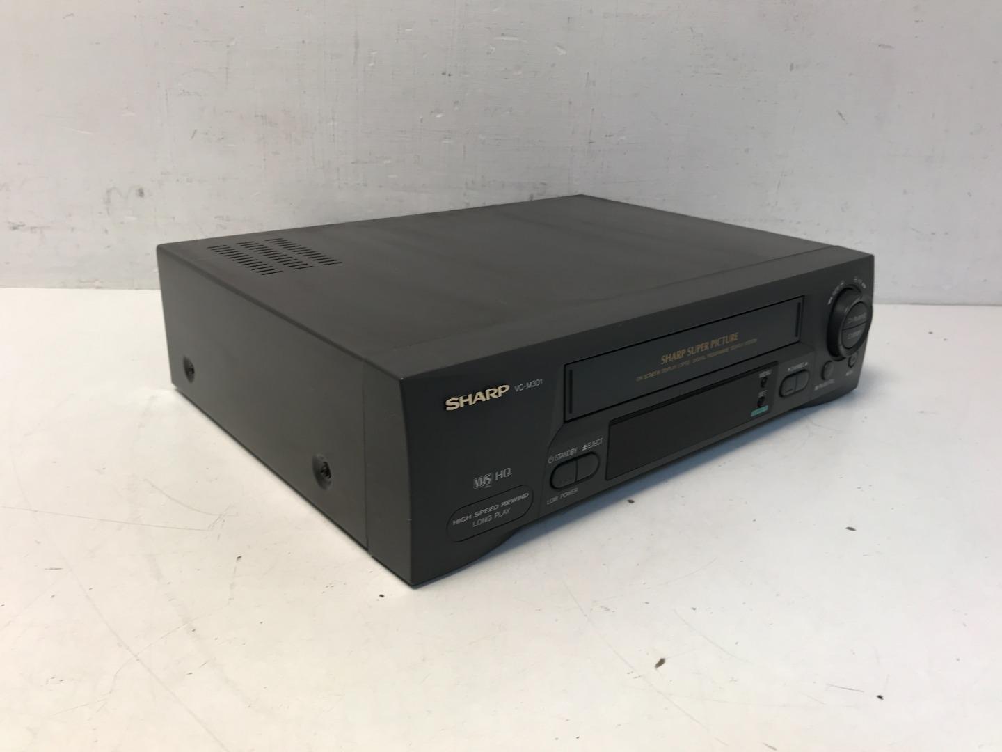 Sharp VC-M301 VHS VCR Player Recorder