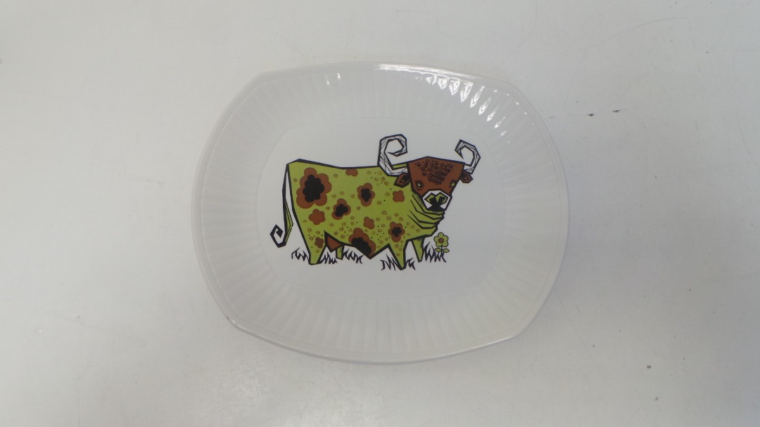 Beefeater Steak Plate by English Ironstone Pottery Ltd