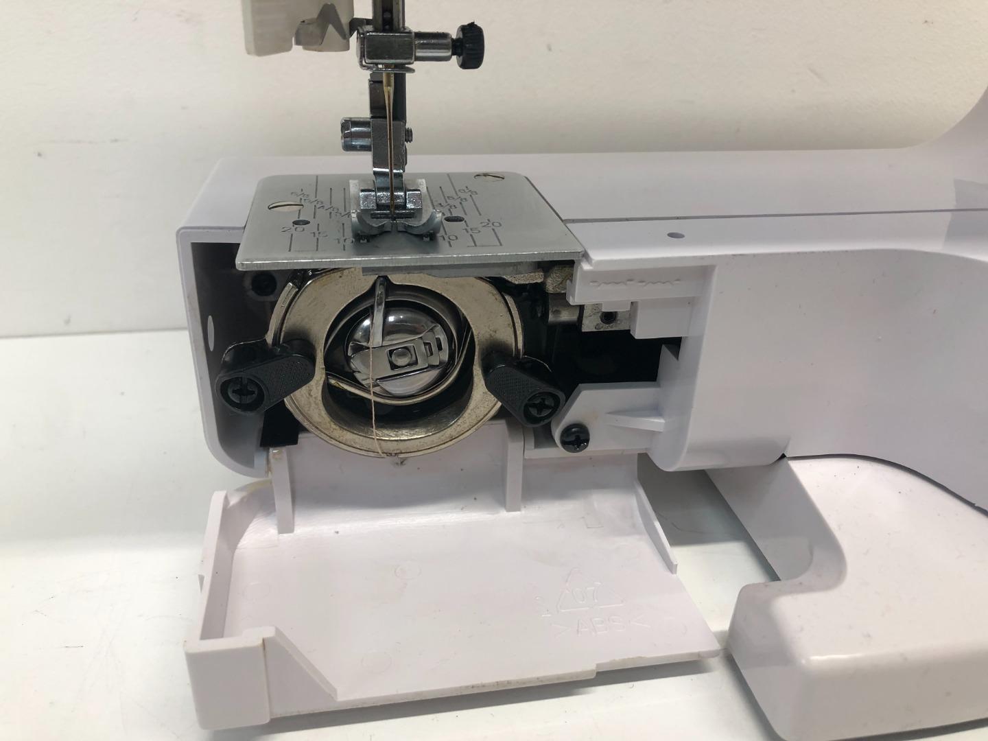 Easy Home 94259 Electric Sewing Machine