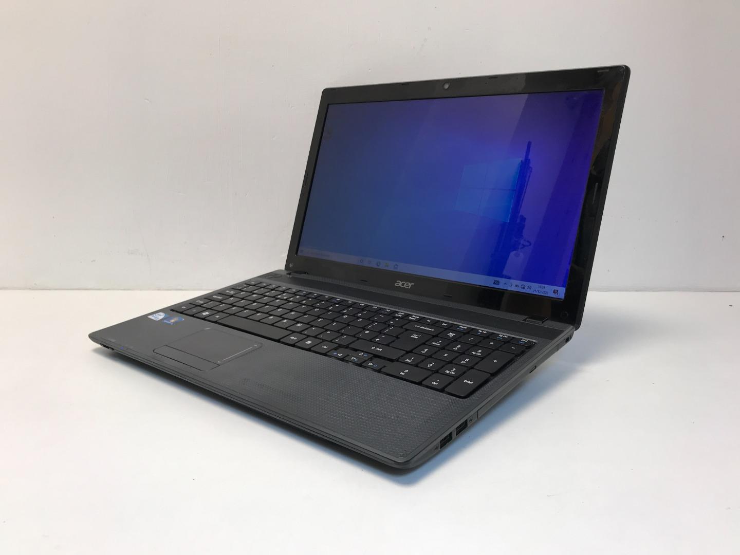 Acer Aspire 5733 (PEW71) 8GB RAM 500GB Windows 10 Laptop