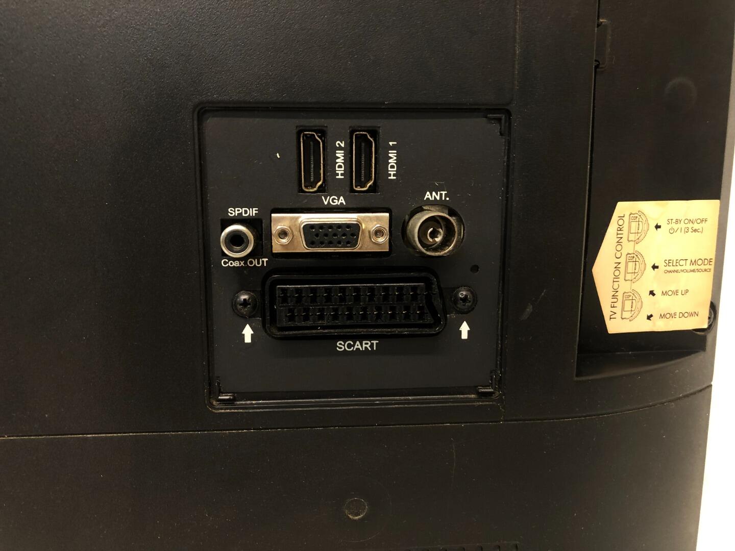 Celcus LED32SO913HD 32'' HD Ready Digital LED TV (no stand)