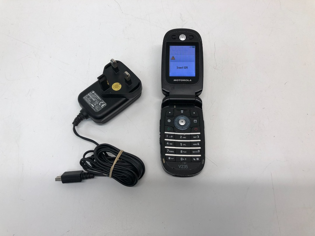 Motorola V235 Flip Mobile Phone - EE