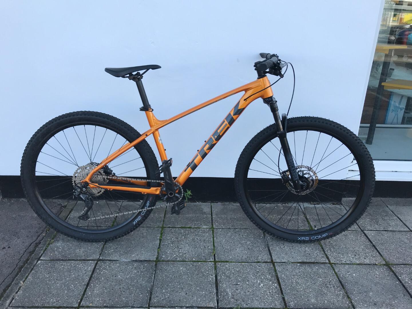 Trek X Caliber 7 Large 29 Hard Tail Mountain Bike (collection only)