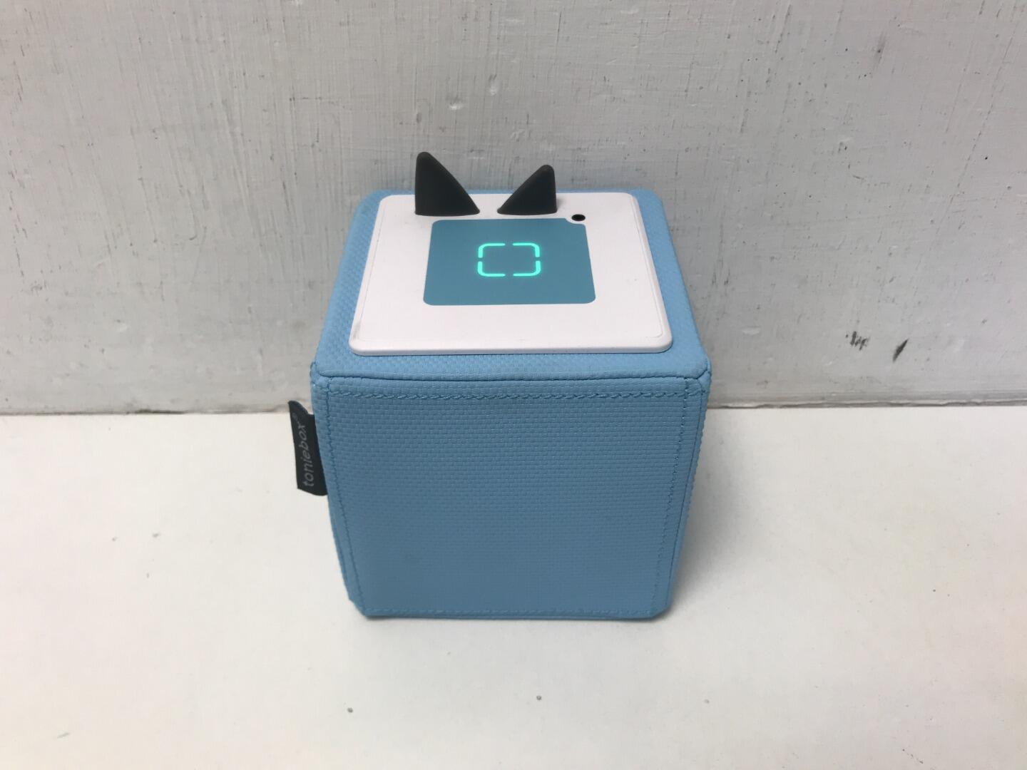 Tonies Toniebox Wireless Musical Story Box with 6 Figures