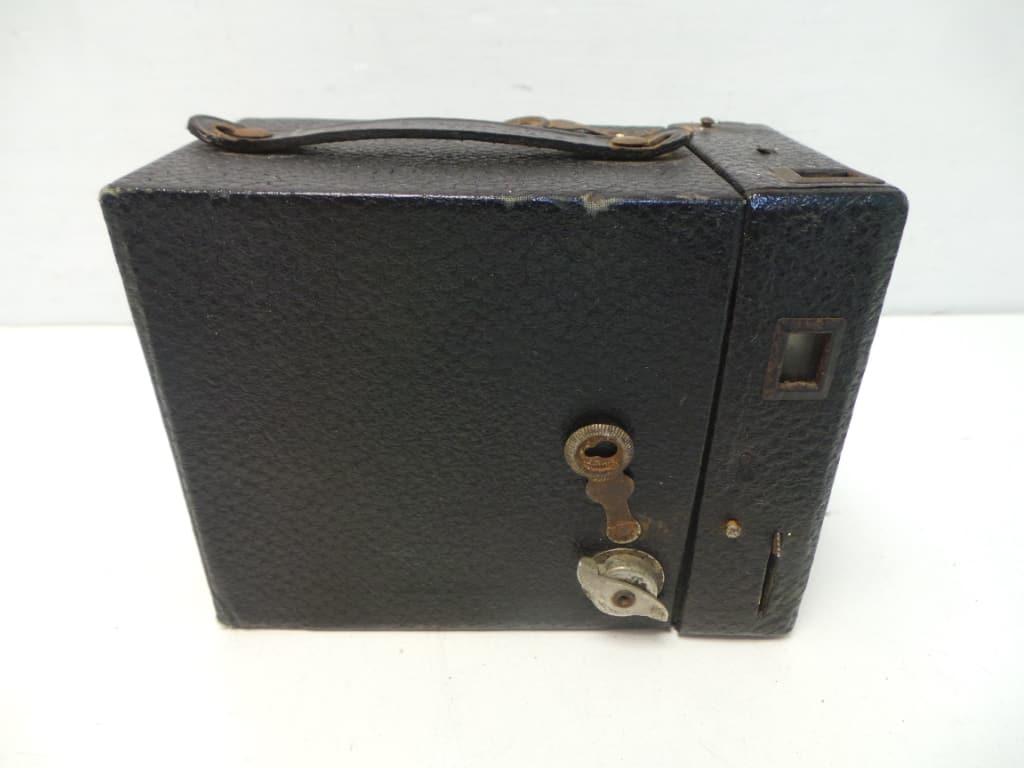 Vintage Kodak 120 Box Camera