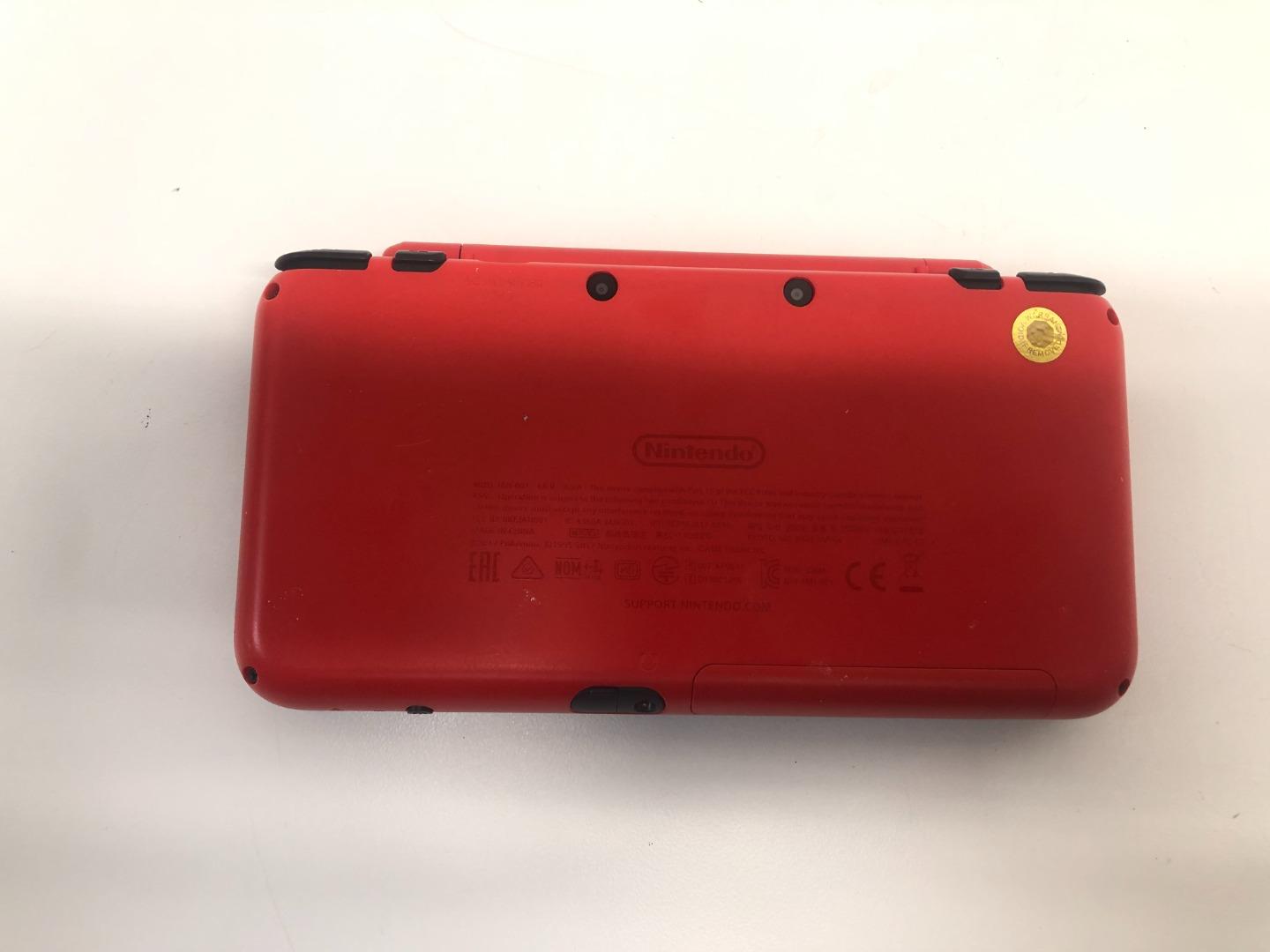 Nintendo 2DS XL Console - Poke Ball Edition