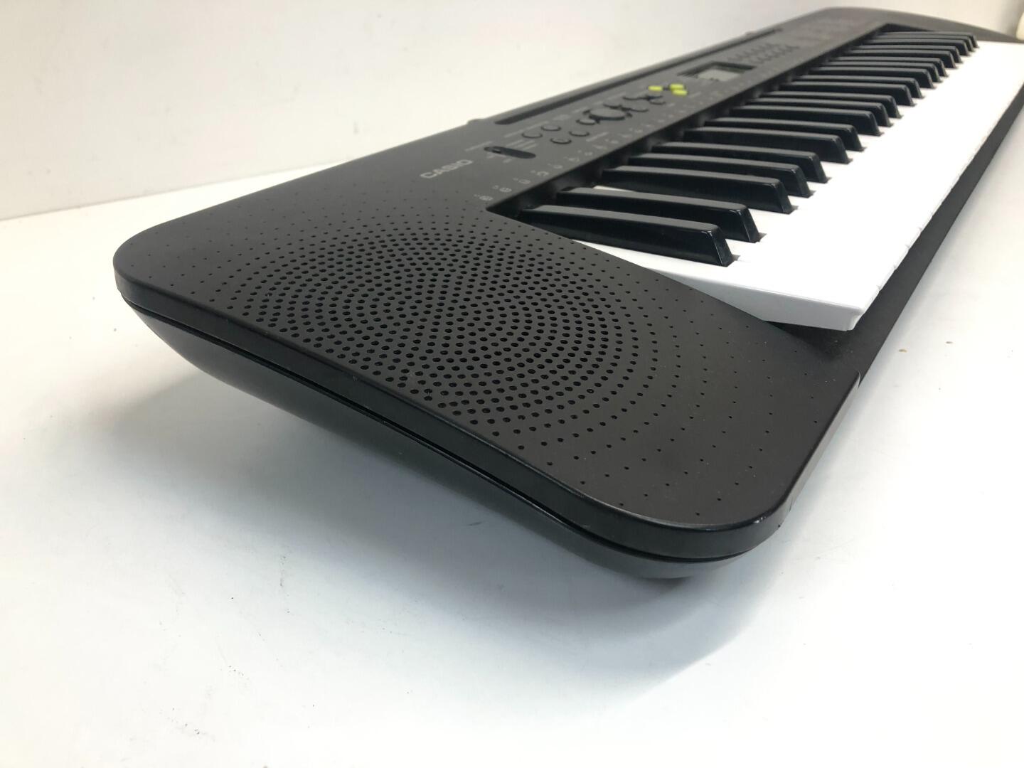 Casio CTK-240 Electronic Keyboard